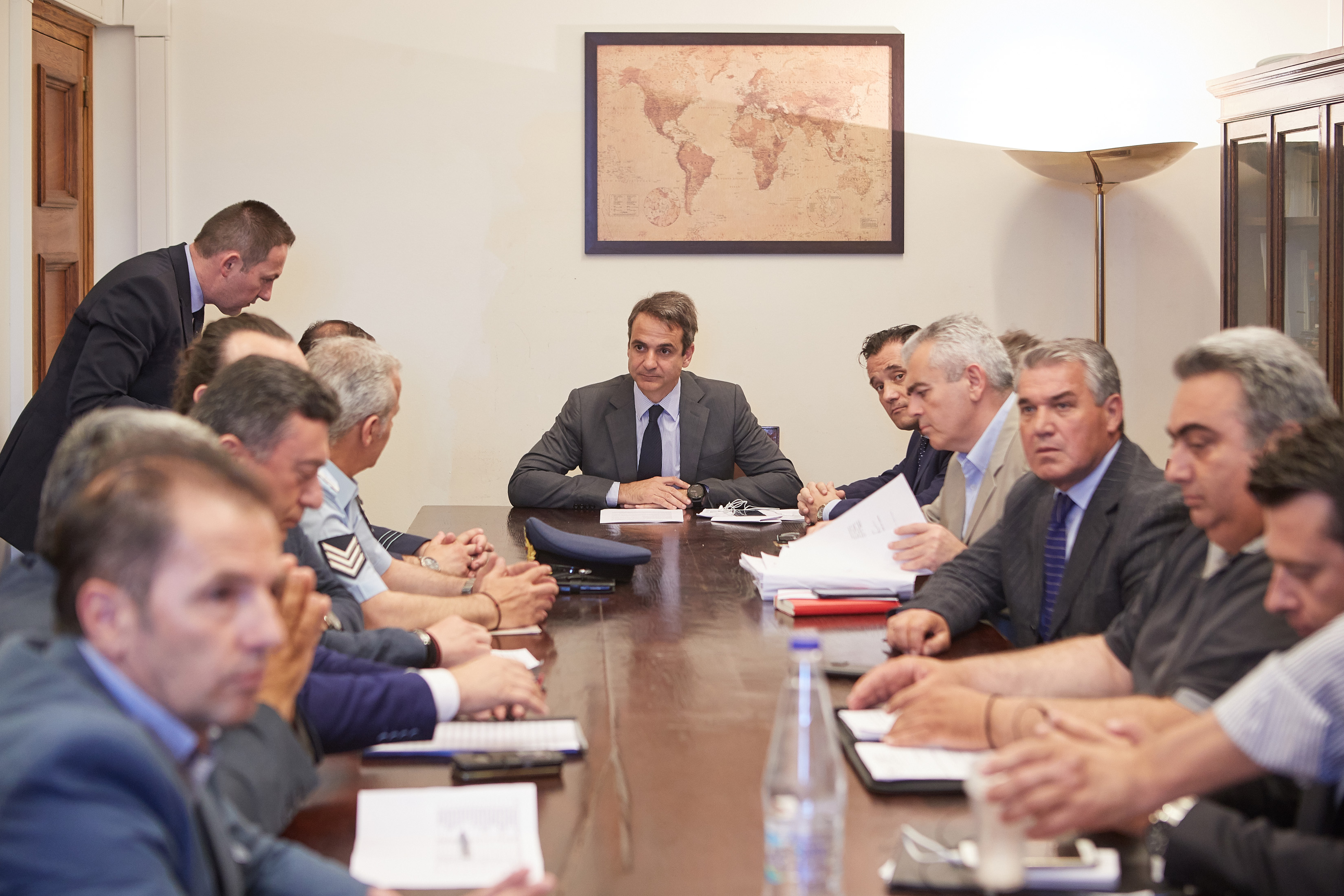 Συνάντηση με τις Ομοσπονδίες των στελεχών των Ενόπλων Δυνάμεων και των ...